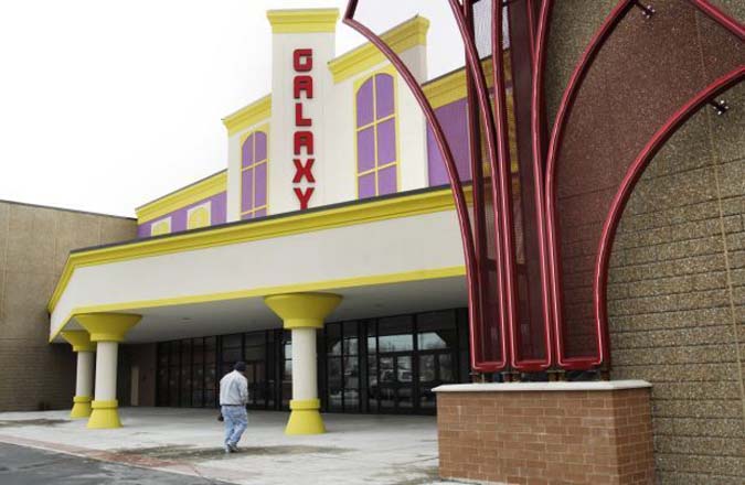 Marcus Bloomington Cinema + IMAX - Bloomington-Normal, Illinois