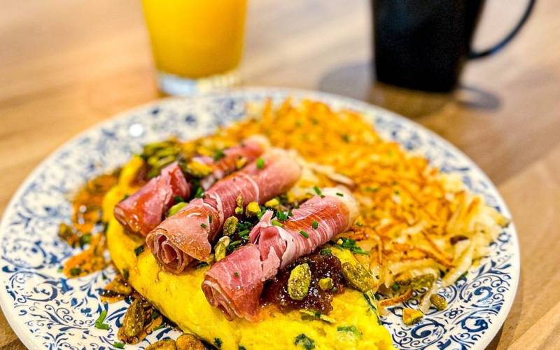 Egg Republic - Bloomington-Normal, Illinois