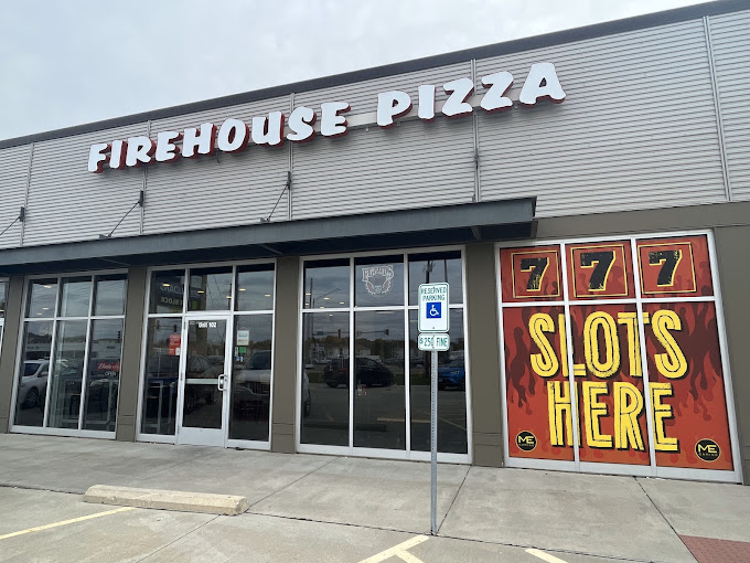 Firehouse Pizza - Bloomington-Normal, Illinois