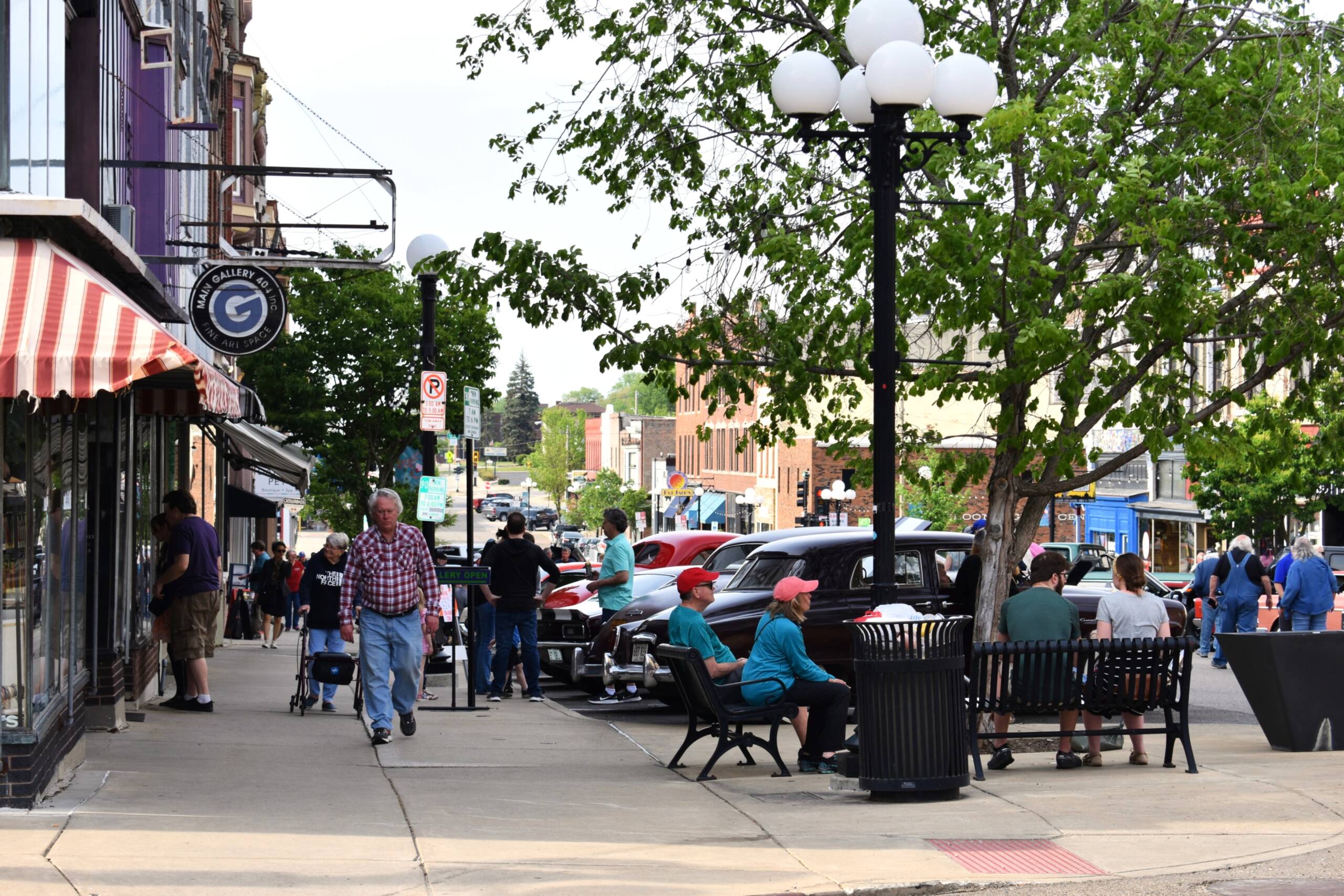 Experience Illinois State University Family Weekend Beyond Campus ...